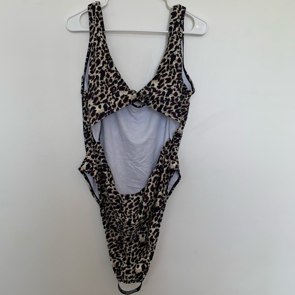 Boohoo | Swim | Plus Size Leopard Print Swimsuit Nwt | Poshmark